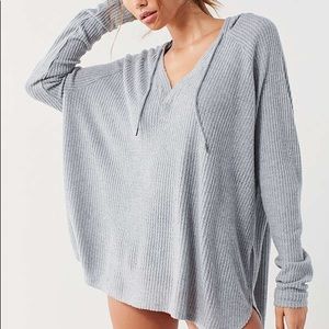 Urban Outfitters | Tops | Iso Urban Outfitters Maya Thermal Hoodie ...